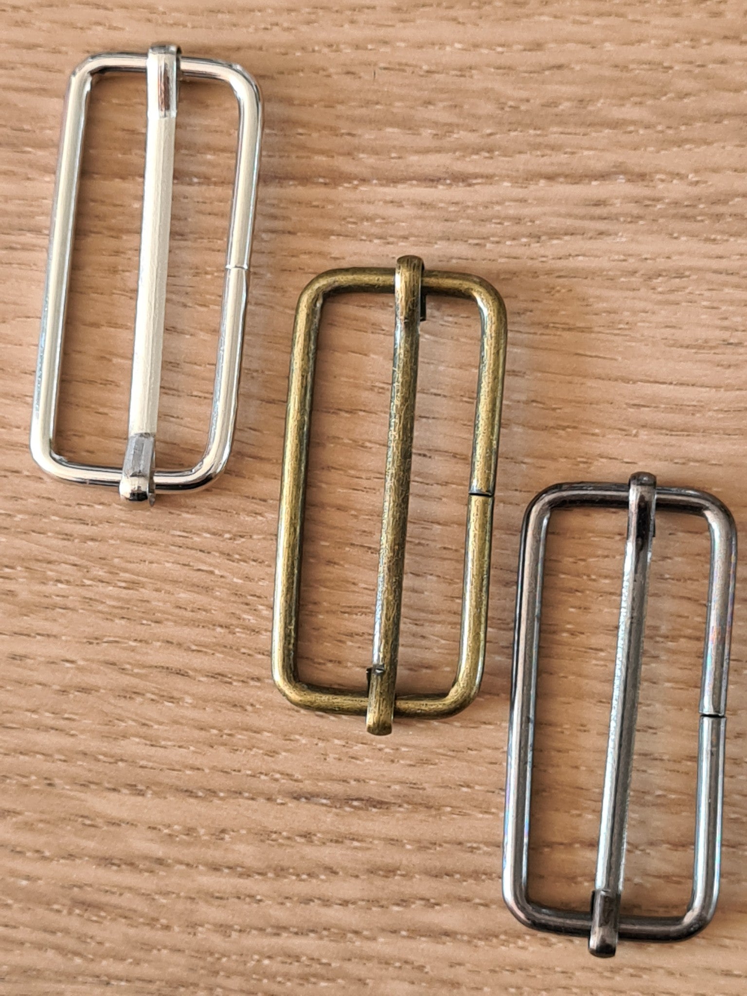 Boucles pour sangles - 40mm (plusieurs coloris) – C'est du Joly